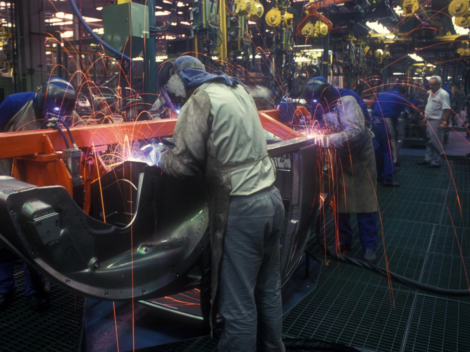 Reducing risk in your manufacturing footprint | McKinsey